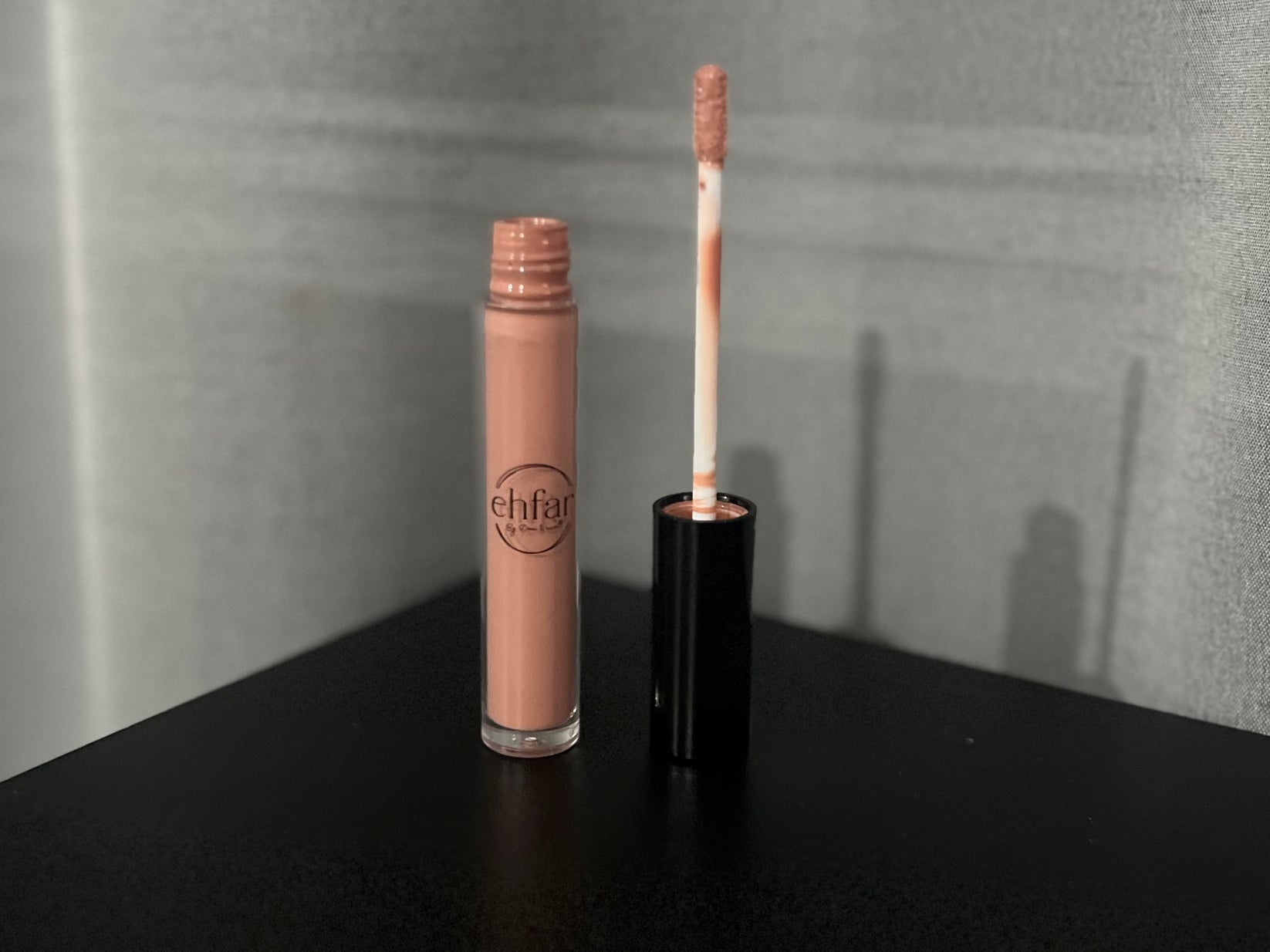 EHFAR Lipgloss (assorted colours) – D&B Creative